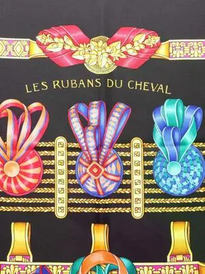 Hermès 2010s 90 Carré Les Rubans Du Cheval Scarf