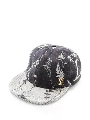 LOUIS VUITTON 2020 Easy Fit Flower Logo Plaque Hat - Black