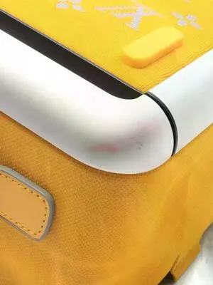 LOUIS VUITTON 2019 Horizon Monogram Suitcase