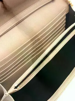 Saint Laurent Cassandra Clutch - Neutrals