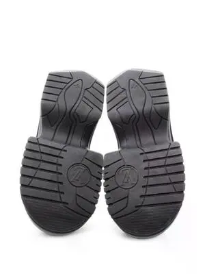 LOUIS VUITTON 2023 Archlight 2.0 Line Monogram Sneakers