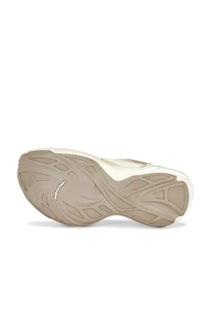 Balenciaga Balenciaga Jet Sneaker Eggshell Mix
