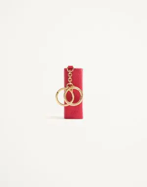 Valentino Garavani Vlogo Signature Charm In Grainy Calfskin - Rouge Pur