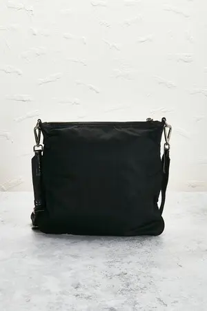 FWRD RENEW Tessuto Flat Messenger Bag