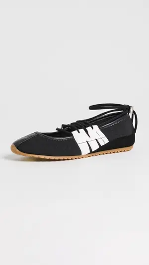 Marc Jacobs The 400 Bleeckerinas