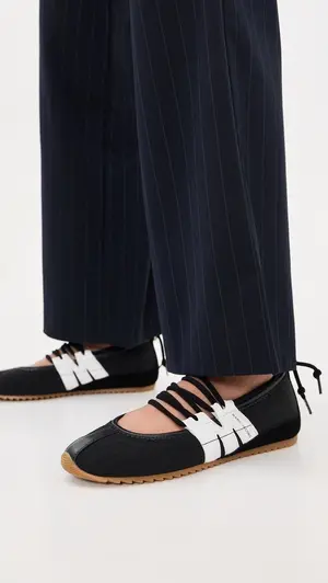Marc Jacobs The 400 Bleeckerinas