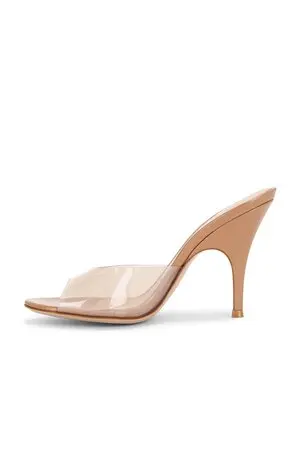 GIANVITO ROSSI Sofia 鞋履
