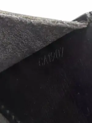 LOUIS VUITTON 1997 Cluny Epi Shoulder Bag