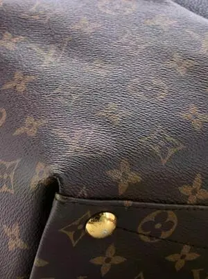 LOUIS VUITTON Monogram Canvas And Leather Mm Shoulder Bag - Black