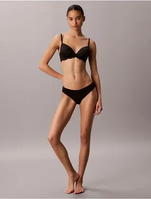 Calvin Klein Perfectly Fit Lace Custom Lift Demi Bra - Black