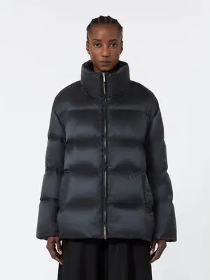 Max Mara Roomy Puffer Jacket In Water-repellent Plain-weave Fabric