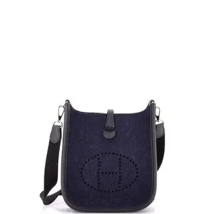 Hermès Evelyne Bag Gen Iii Felt Tpm - Blue