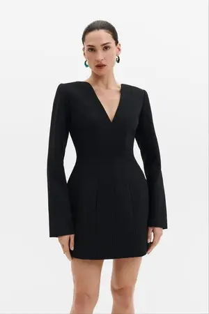 MALINA Ninni Hourglass Mini Dress With Plunge V-neckline
