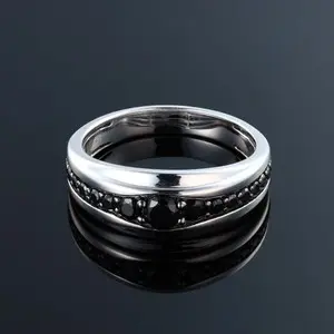LUVMYJEWELRY Ren 1ct Diagonal Black Spinel Ring 925 Silver