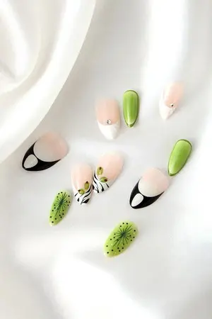 NEVER HAVE I EVER SHOP Zebratini Short Almond Press On Nails