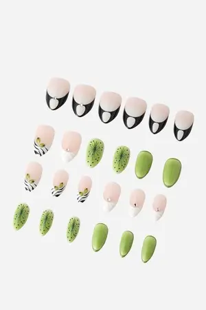 NEVER HAVE I EVER SHOP Zebratini Short Almond Press On Nails
