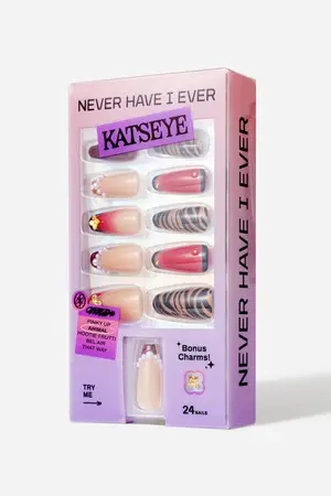NEVER HAVE I EVER SHOP Katseye Animal Coffin Press On Nails - Brown