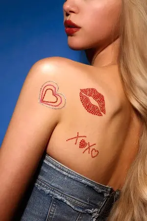NEVER HAVE I EVER SHOP Kisses Rhinestone Tattoo Set