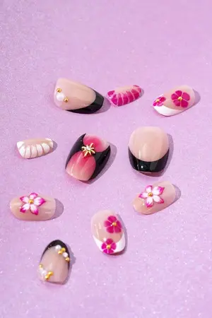 NEVER HAVE I EVER SHOP Katseye That Way Short Oval Press On Nails