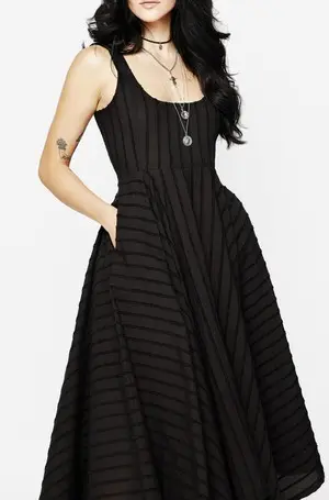 DISTURBIA Blythe Handkerchief Hem Maxi Dress