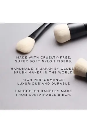 WESTMAN ATELIER Liquid Foundation Brush