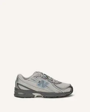 NEW BALANCE 740 Sneakers - Grey