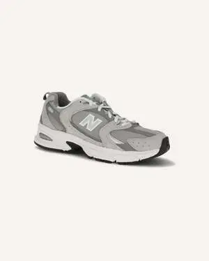 NEW BALANCE 530 Sneakers