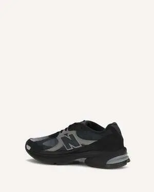 NEW BALANCE 2010 Sneakers