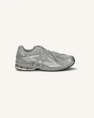 NEW BALANCE 1906a Sneakers