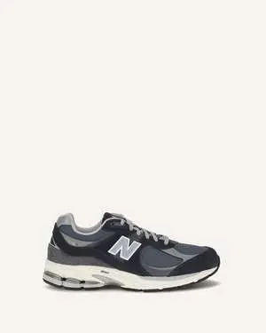 NEW BALANCE 2002m Sneakers