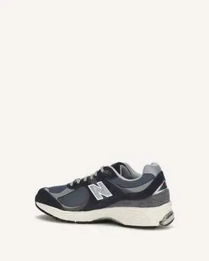 NEW BALANCE 2002m Sneakers
