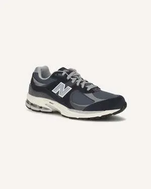 NEW BALANCE 2002m Sneakers