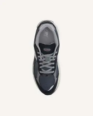 NEW BALANCE 2002m Sneakers