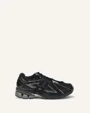 NEW BALANCE 1906a Sneakers