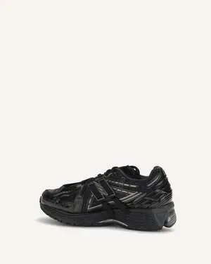 NEW BALANCE 1906a Sneakers