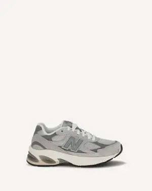 NEW BALANCE 2010 Sneakers - Grey