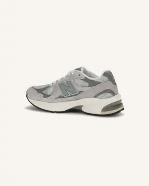 NEW BALANCE 2010 Sneakers - Grey