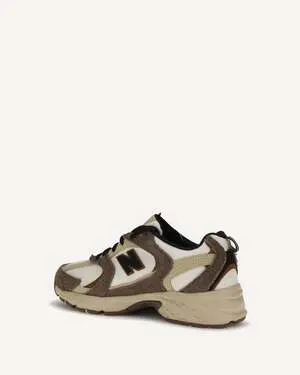 NEW BALANCE 530 Sneakers