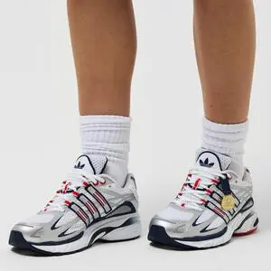 ADIDAS ORIGINALS Retro Meshpanel Running Sneaker