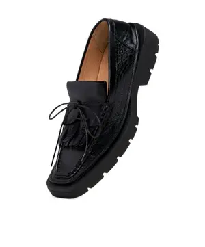 MAISON MARGIELA Level Fringed Loafer