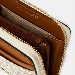 Michael Kors Zipper Wallet