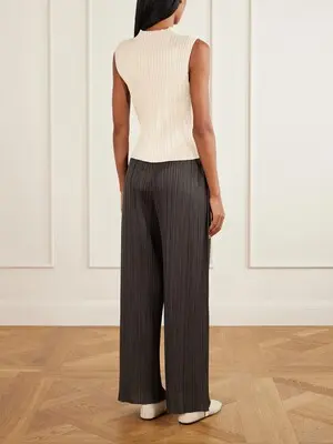Issey Miyake Plissé Tank - Neutrals