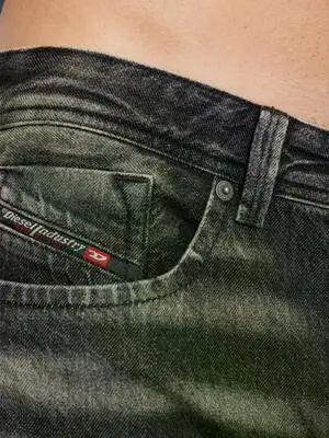 DIESEL® 1985 Larkee-fsj Jeans