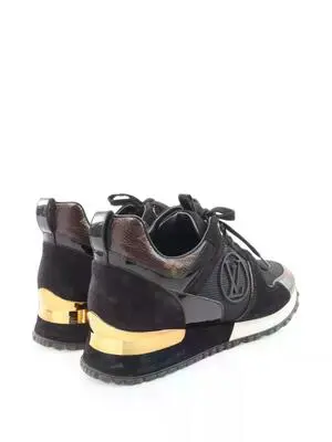 LOUIS VUITTON 2017 Runaway Sneakers
