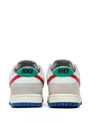 Nike Dunk Low Paneled Sneakers - Grey