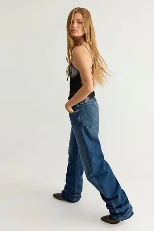 ICON DENIM LOS ANGELES Riri Stacked Barrel Jeans