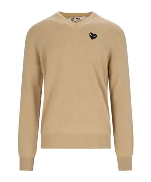 Play Comme Des Garcon Comme Des Garçons Play Heart Patch V-neck Jumper