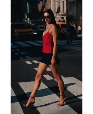 Herve Leger The Laura V Neck Bandage Top - Rouge