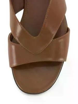 12 STOREEZ Erarta Crossover-strap Sandals