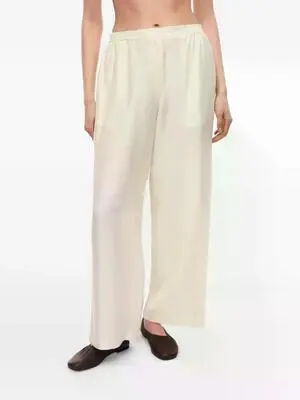 12 STOREEZ Kasumi Wide-leg Trousers